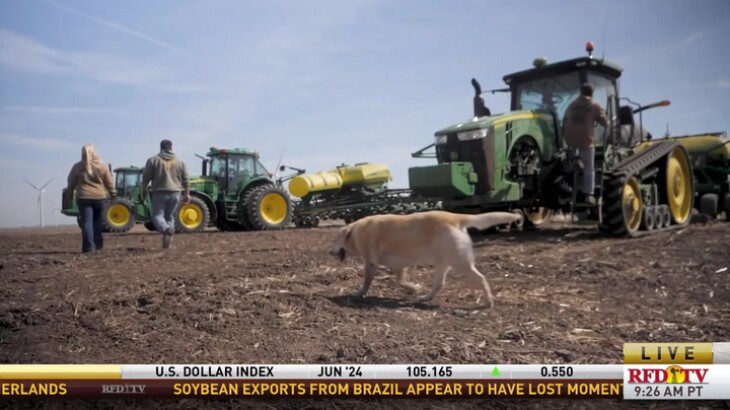 John Deere – Sharkey Family Spotlights Tech Benefits - RFD-TV